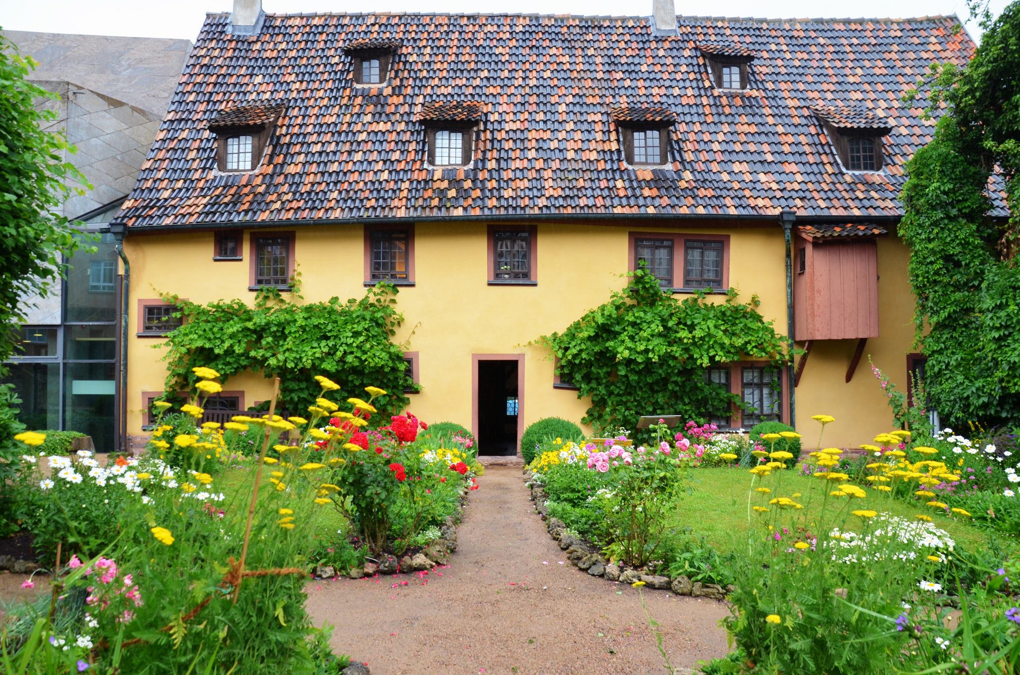 The Deceptively Interesting City of Eisenach, Germany